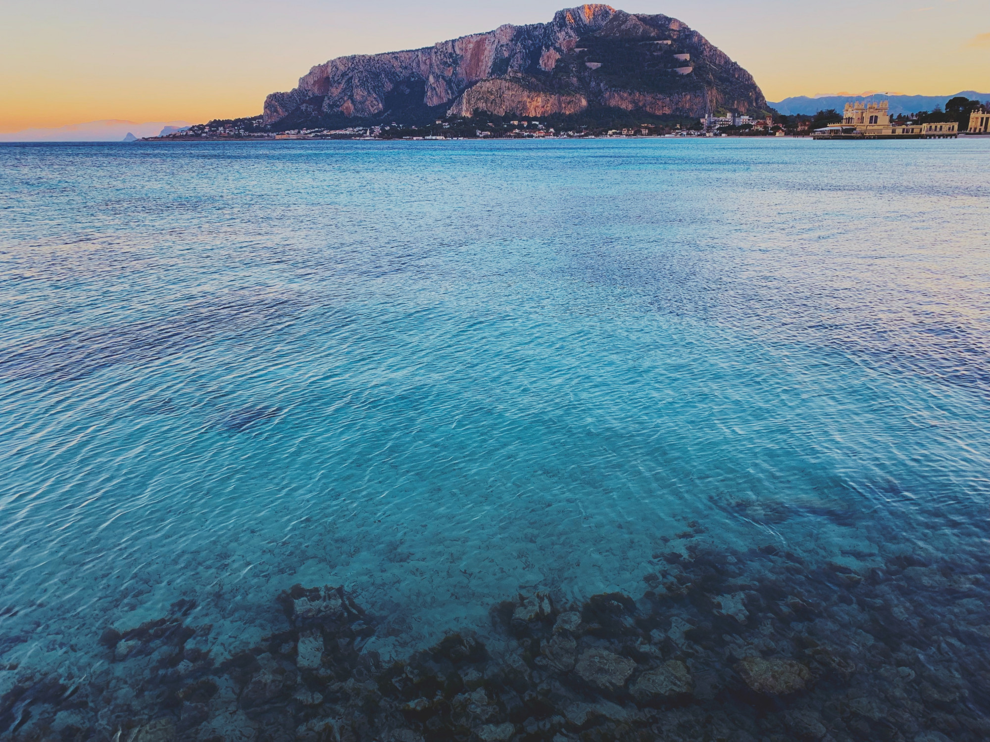 Mondello, the elegant beach in Palermo | Wonderful Italy